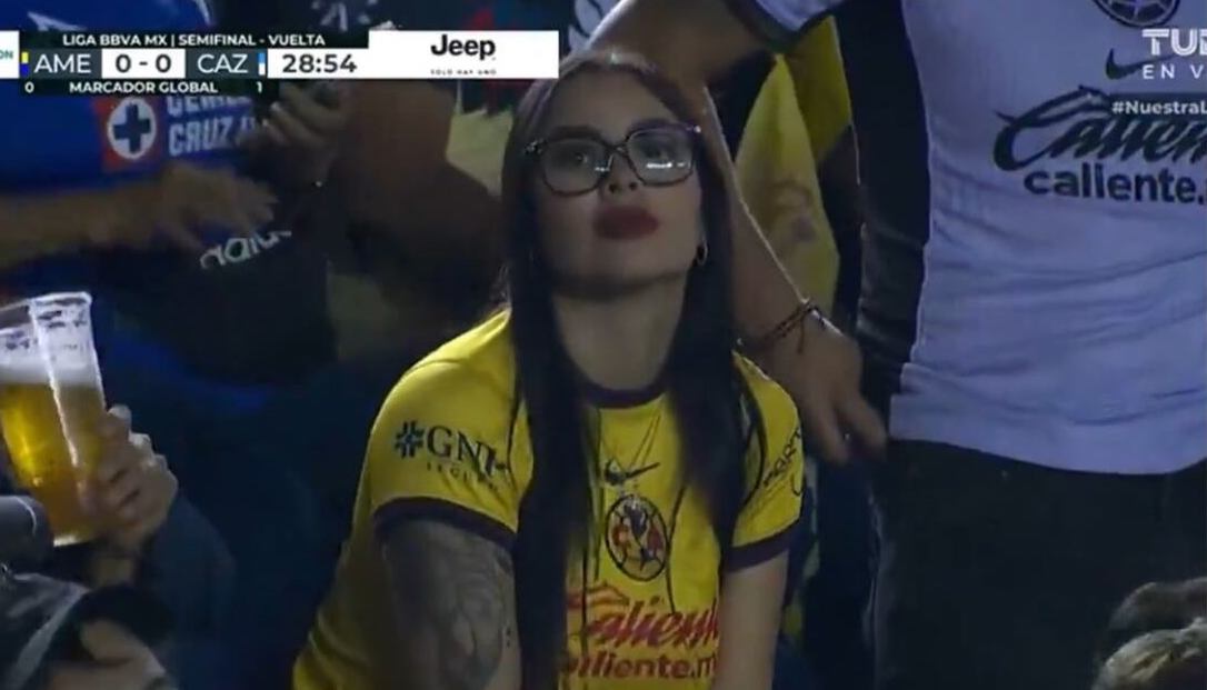 ¿Quién es la aficionada americanista que llamó la atención en las redes?