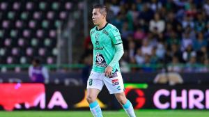 Iván Rodríguez seguirá vistiendo la camiseta del León